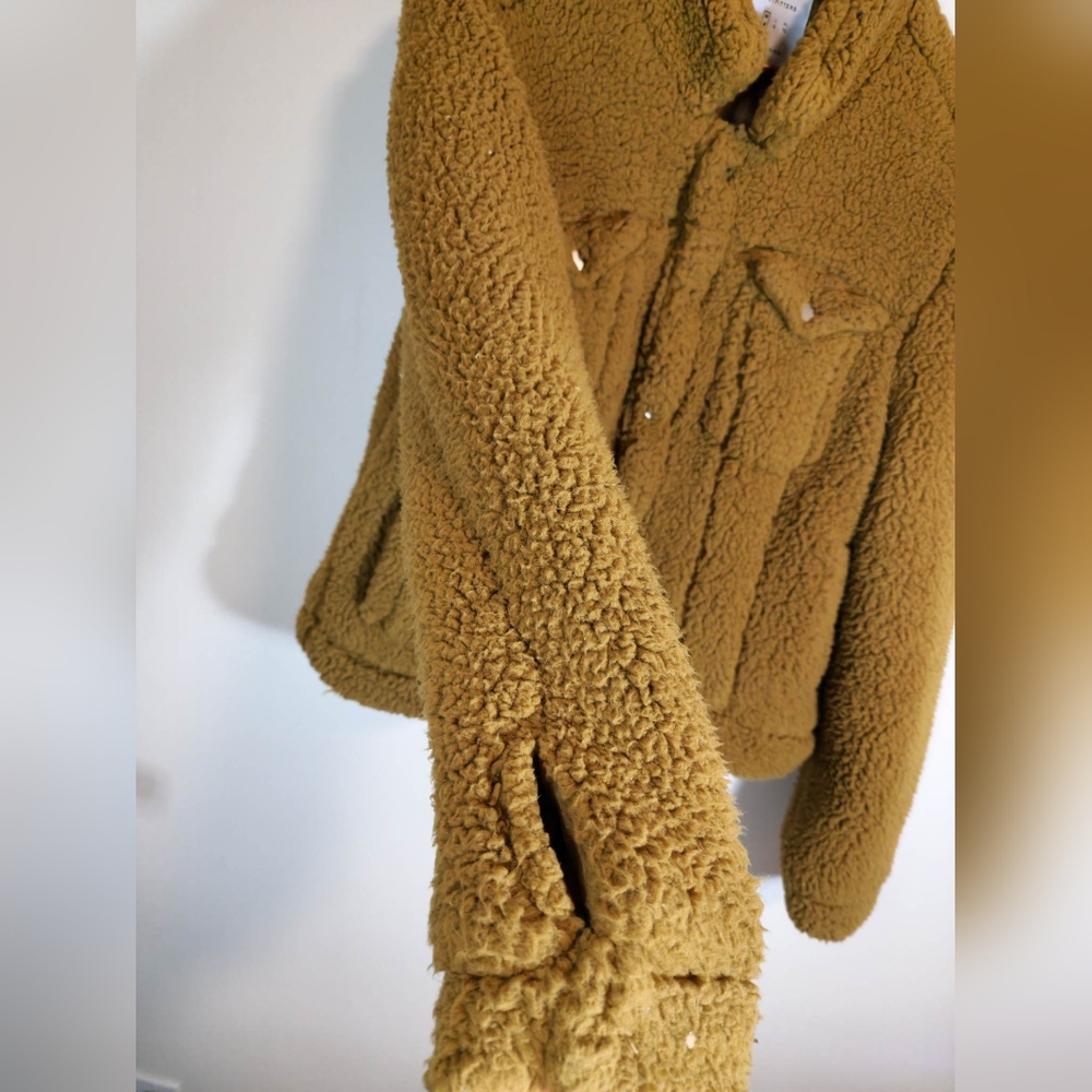 Urban Outfitters X Levi's Brown Sherpa Jacket - Gem